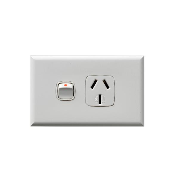 Excel - Horizontal single powerpoint 1 gang 20A 240V a.c. white - XL787 ...